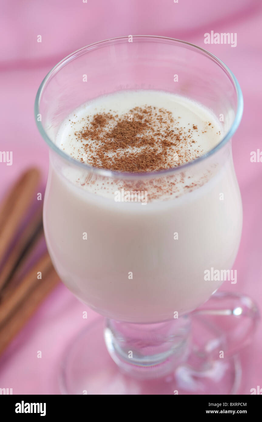 Sahlep made with milk - traditional turkish drink Stock Photo - Alamy