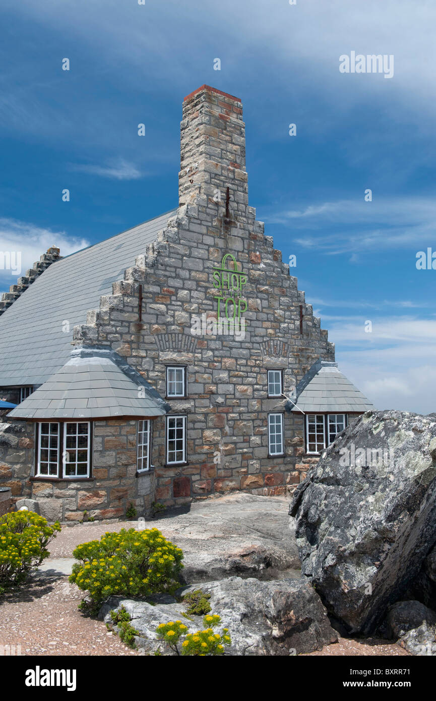 Cape town restaurant table mountain hi-res stock photography and images ...