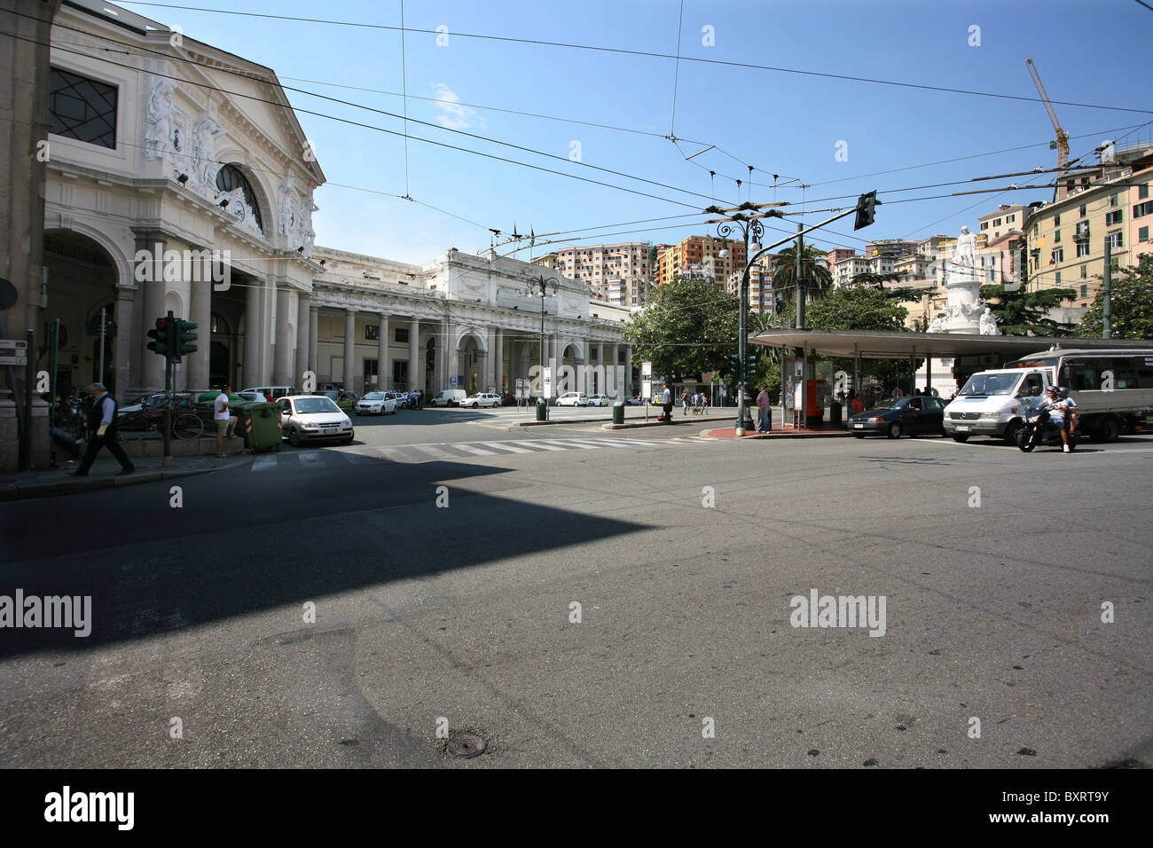 Italy piazza principe railway station hi-res stock photography and ...