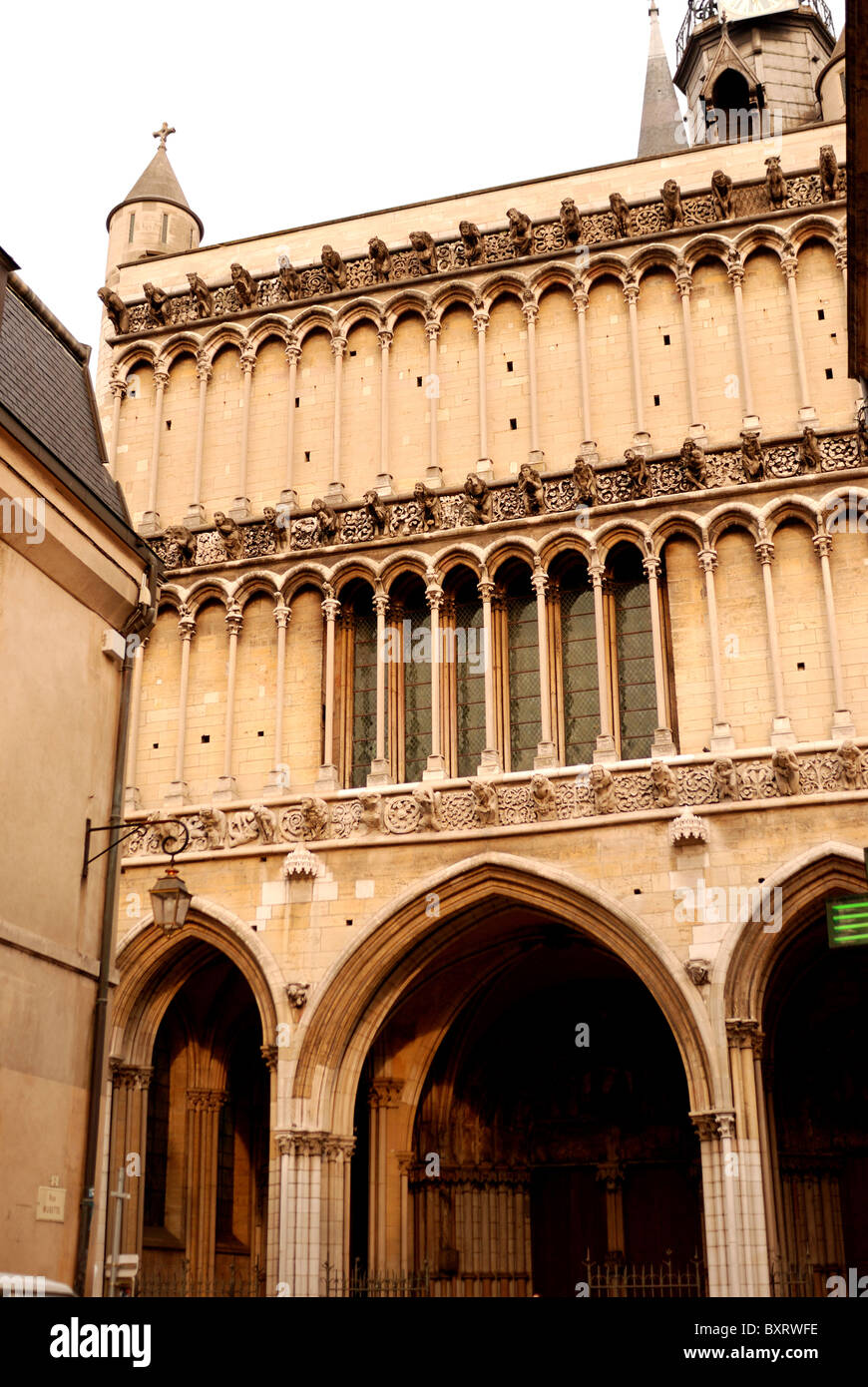 NOTRE DAME CHURCH - DIJON - BURGUNDY - FRANCE Stock Photo - Alamy