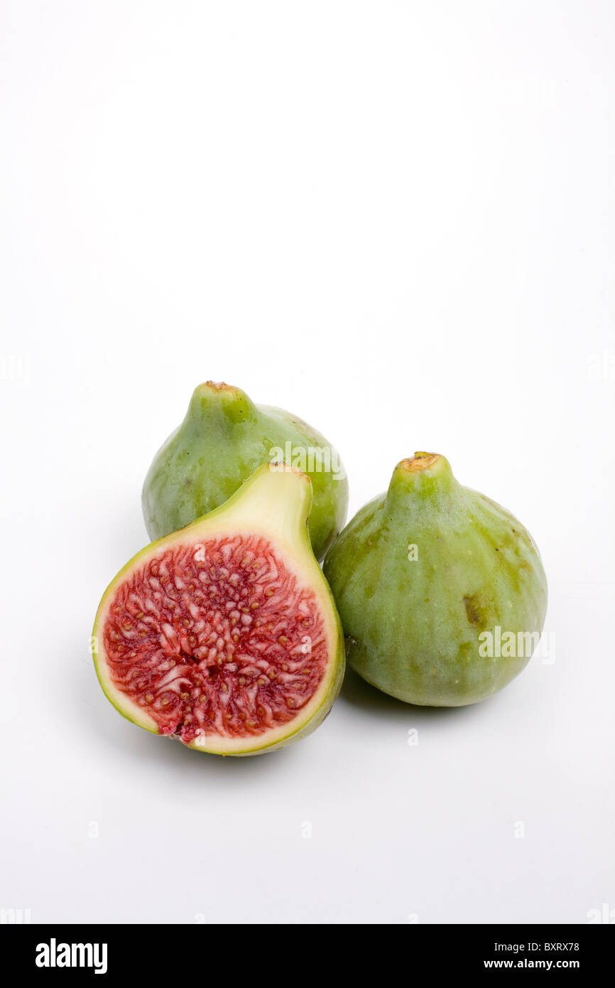 Whole green figs hi-res stock photography and images - Alamy