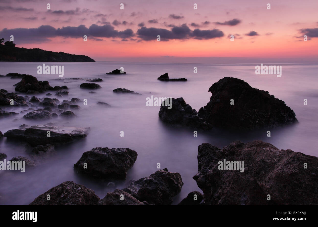 Kalamitsi bay hi-res stock photography and images - Alamy