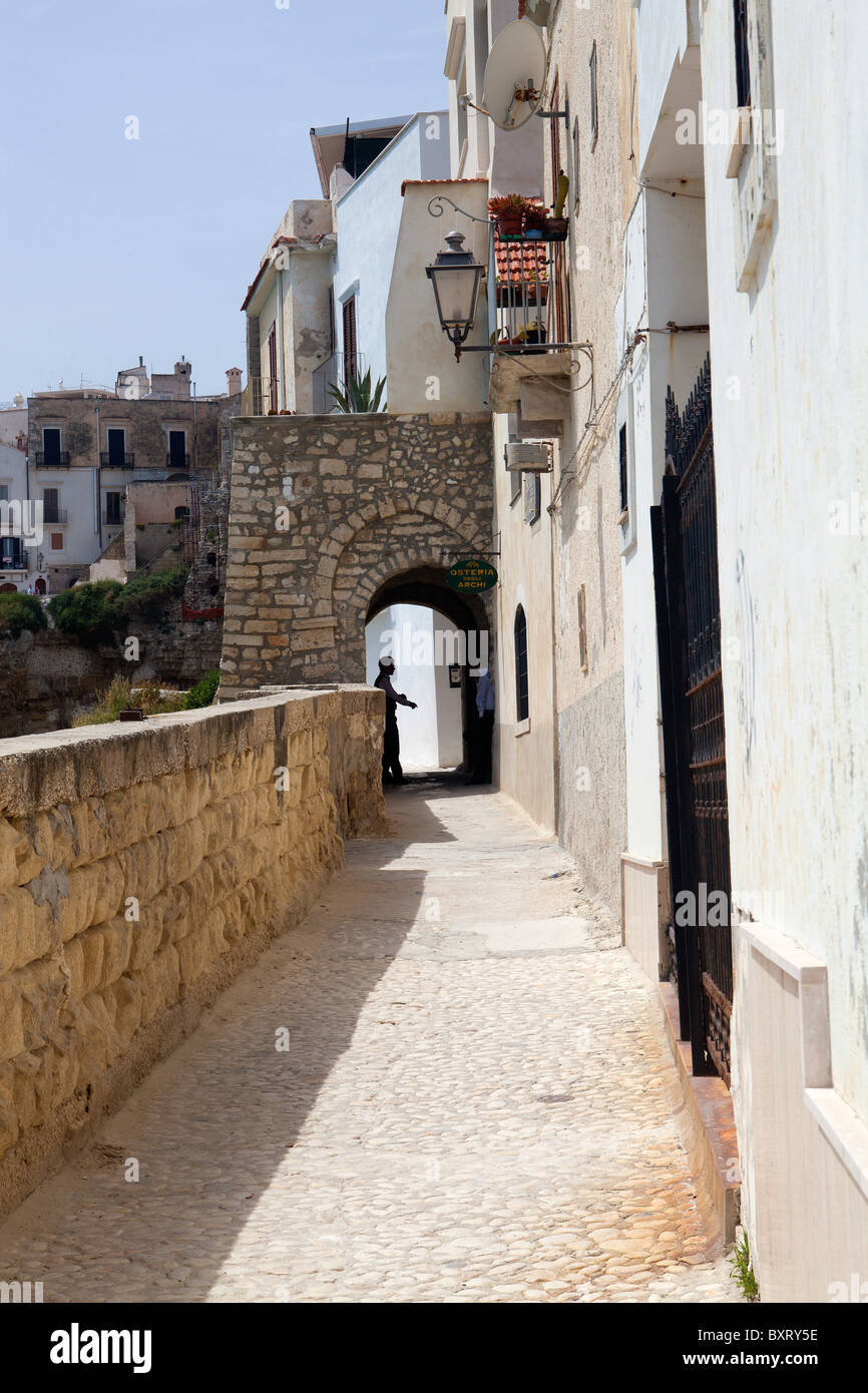 House in the hold town, Vieste, Gargano Promontory, Gargano National ...