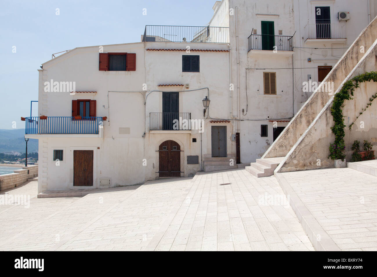 House in the hold town, Vieste, Gargano Promontory, Gargano National ...
