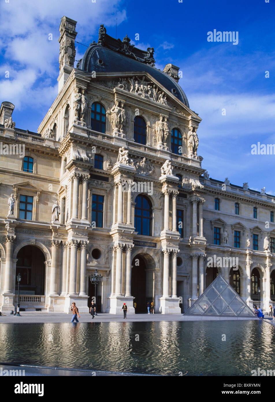 Louvre background hi-res stock photography and images - Alamy