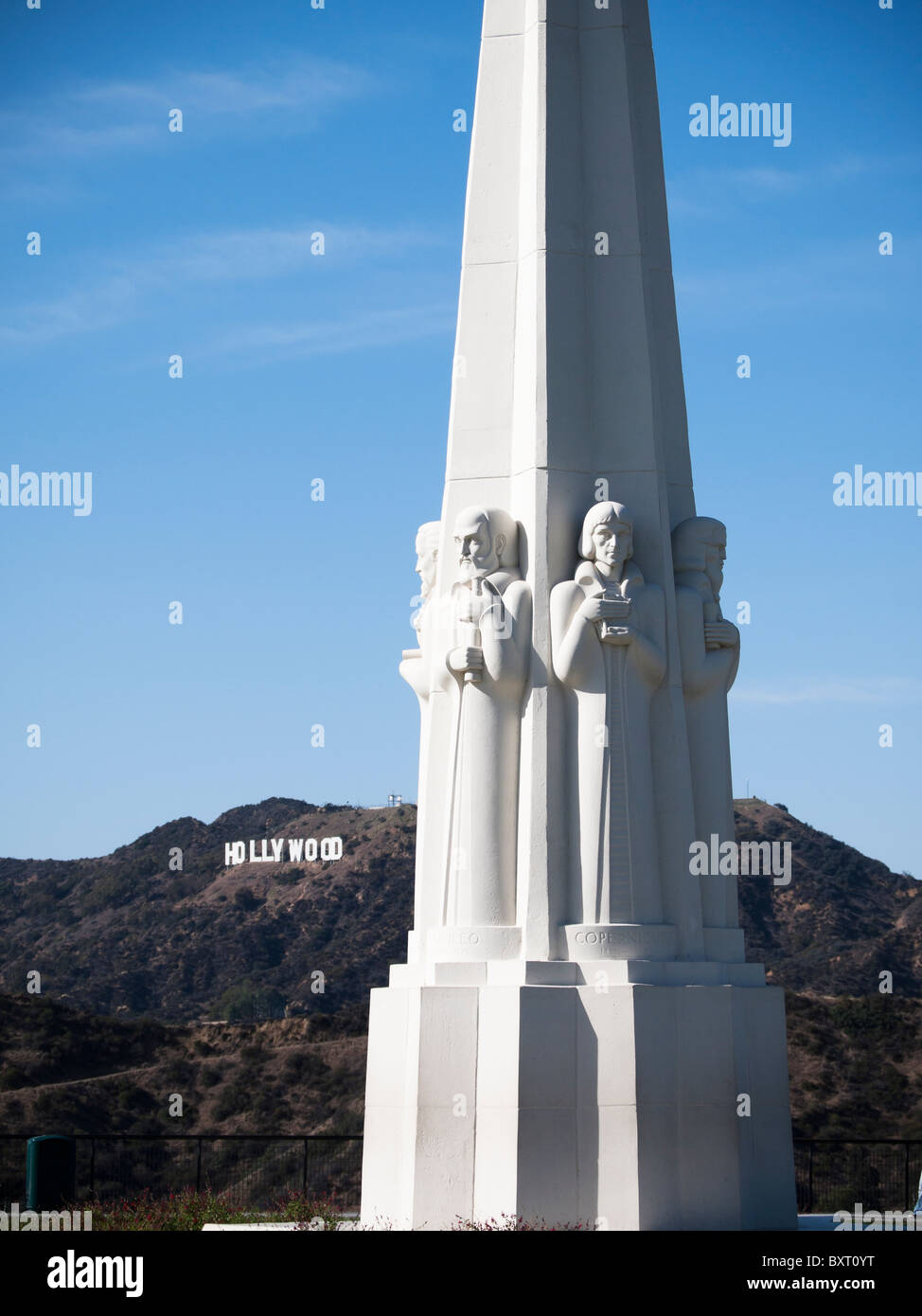 Griffith observatory Astronomers Monument Stock Photo - Alamy