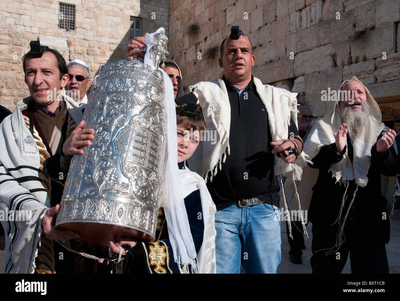 Bar mitzvah jerusalem hi-res stock photography and images - Alamy