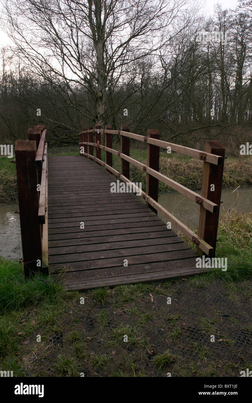 Recycled plastic platform board and bridge Stock Photo - Alamy