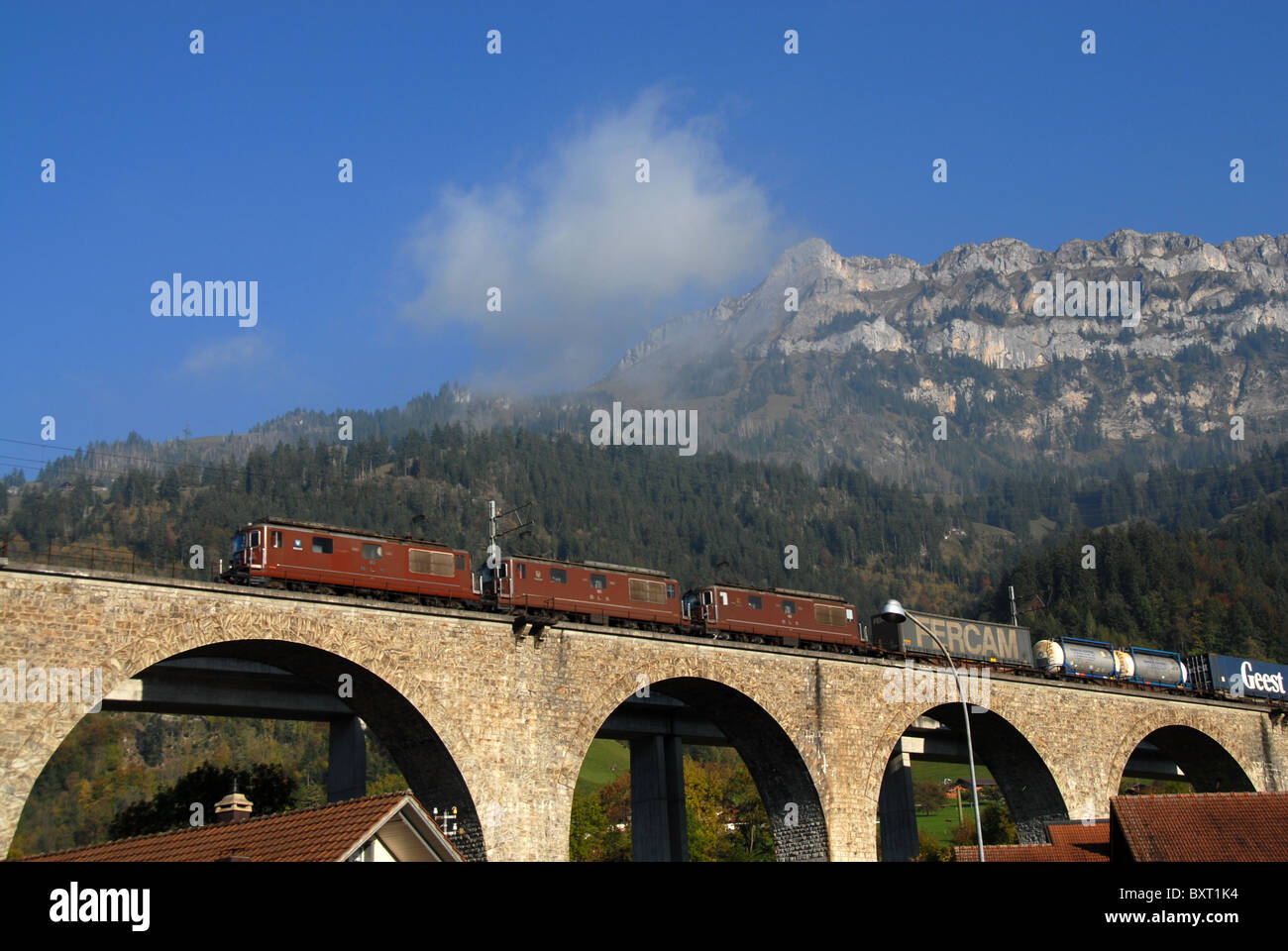 Viaduct bridge swiss hi-res stock photography and images - Alamy