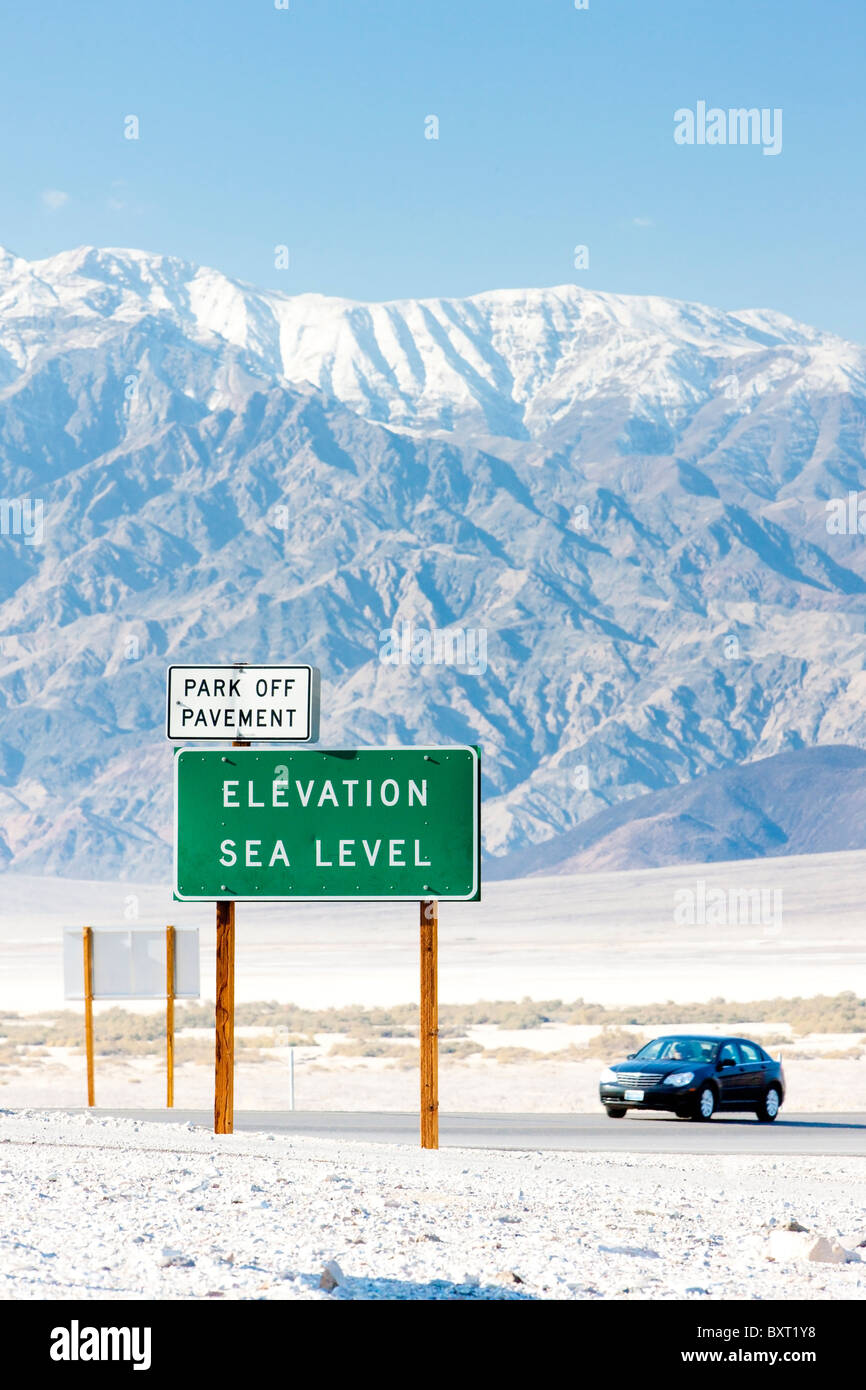 Sea level sign death valley hi-res stock photography and images - Alamy