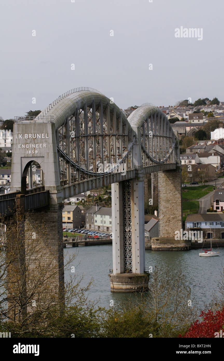 Brunel's railway bridge hi-res stock photography and images - Alamy