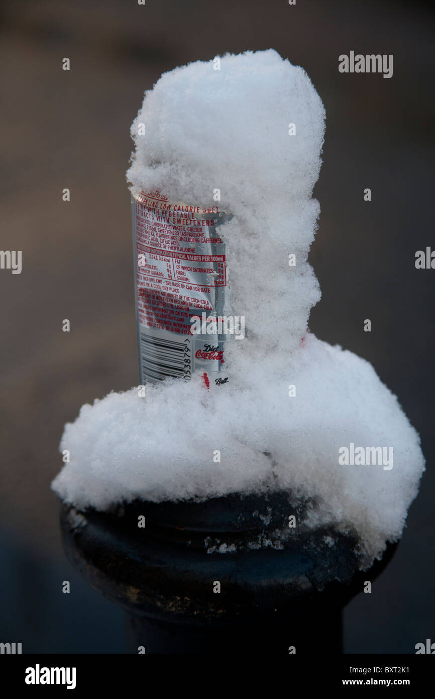 Coke can hi-res stock photography and images - Alamy
