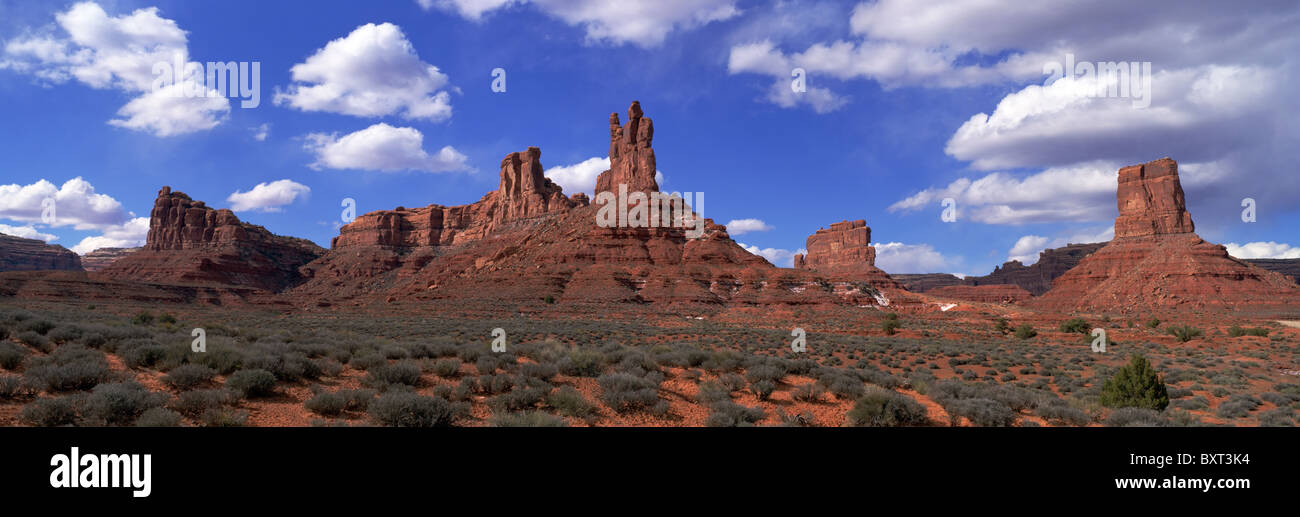 Panorama Castle Valley sandstone towers Utah Stock Photo - Alamy