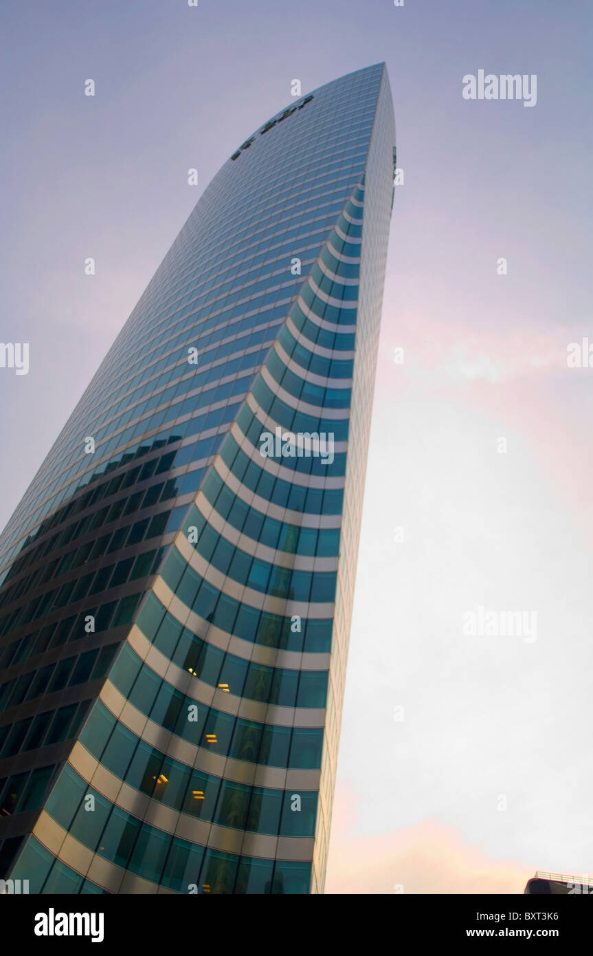 Skyscraper In La Defense Stock Photo - Alamy