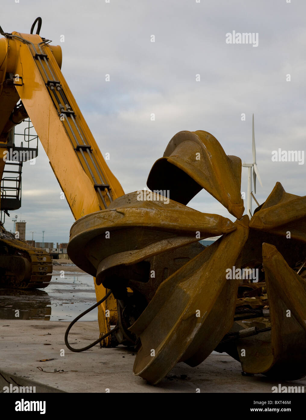 Liebherr Grab, Scrap and Salvaged Metal for Recycling Metals and ...