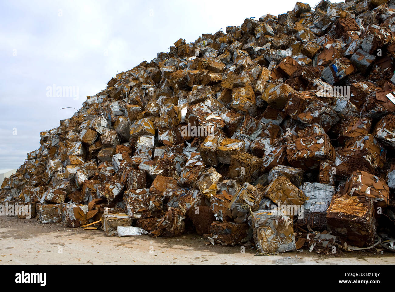 Scrap Metal Merchants Scrap and Salvaged Metal for Recycling Metals and ...