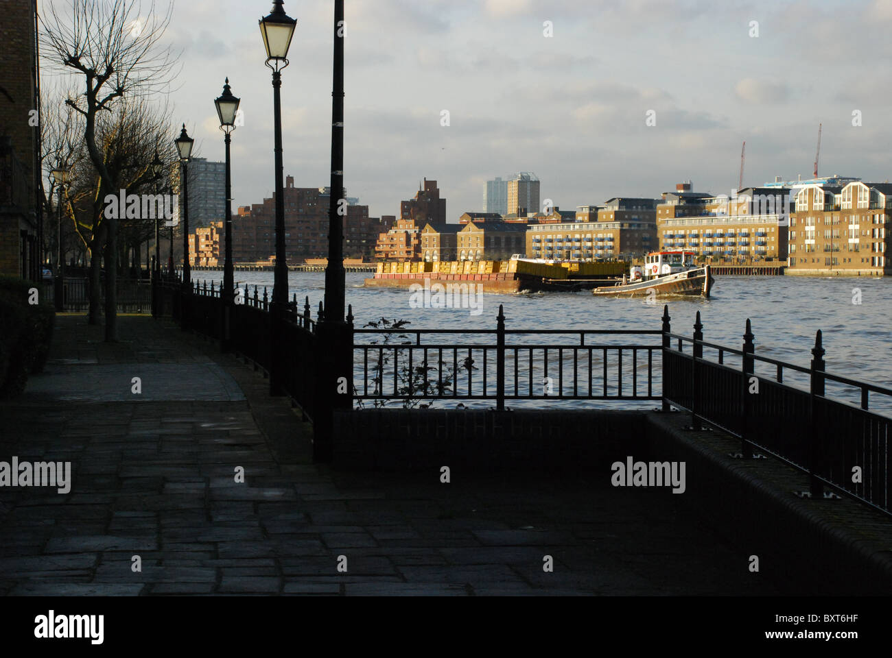 View of the Thames Path on Southbank, London Stock Photo - Alamy