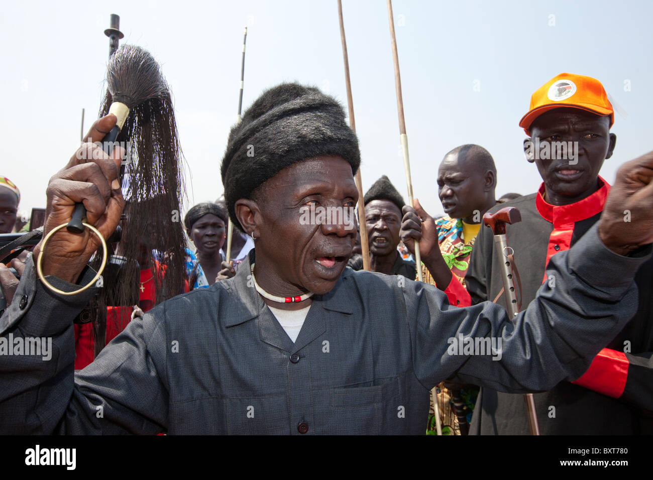 Tribal chiefs take part the final independence event in Juba to ...