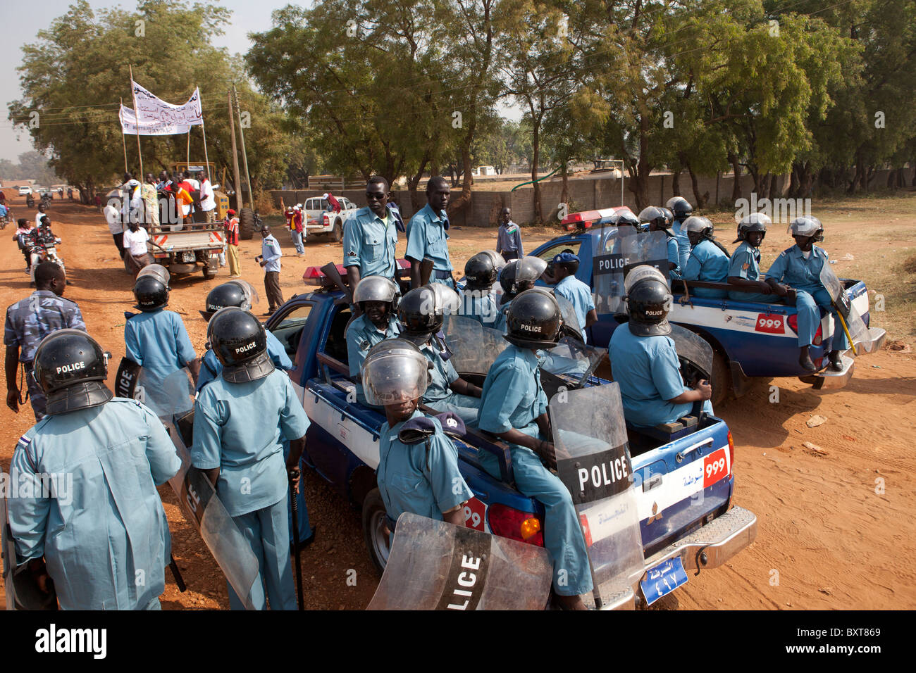 African Police Uniform Stock Photos & African Police Uniform Stock ...