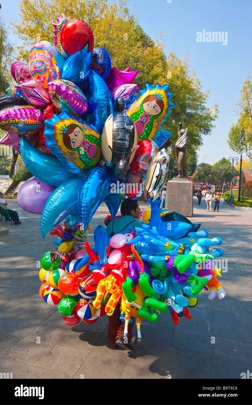 Balloon vendor in Hidalgo Plaza in Coyoacan in Mexico City Stock Photo ...