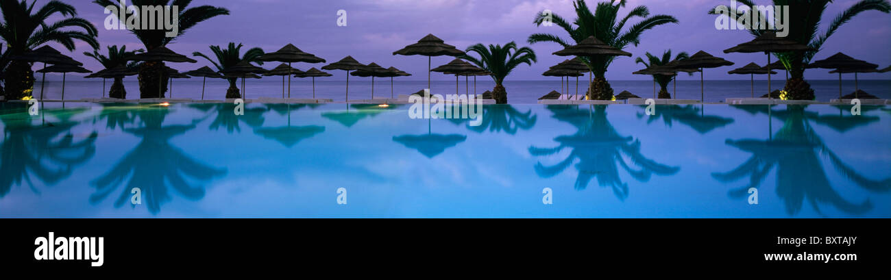 Panoramic View Of Infinity Pool Stock Photo - Alamy