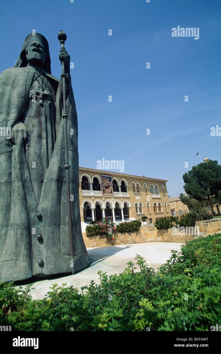 Statue Of Archbishop Makarios Iii At Archbishop's Palace Stock Photo ...