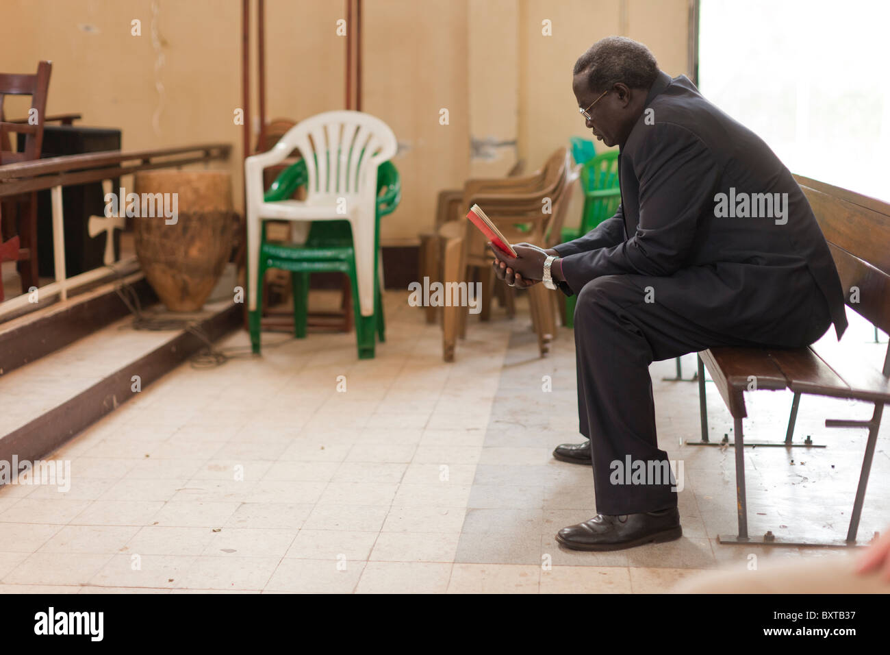 The Archbishop of Sudan, Daniel Deng Bul of The Episcopal Church of ...