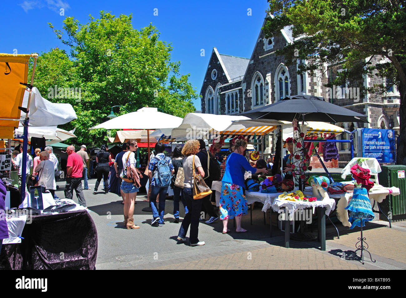 Saturday island hi-res stock photography and images - Alamy