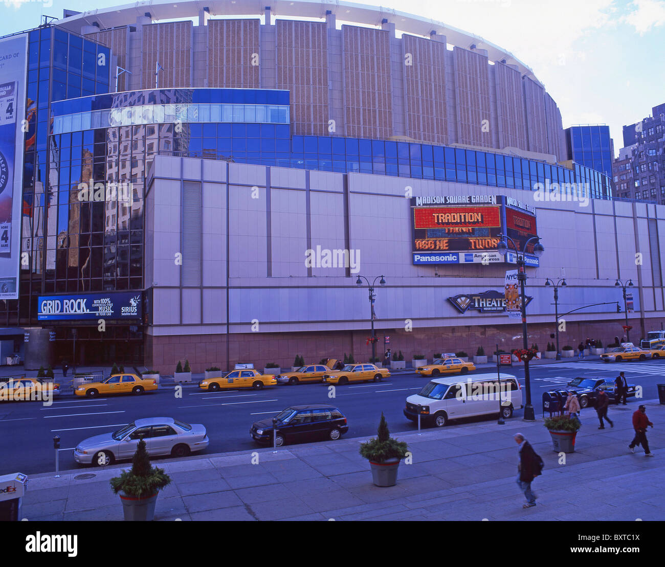 8th msg hi-res stock photography and images - Alamy