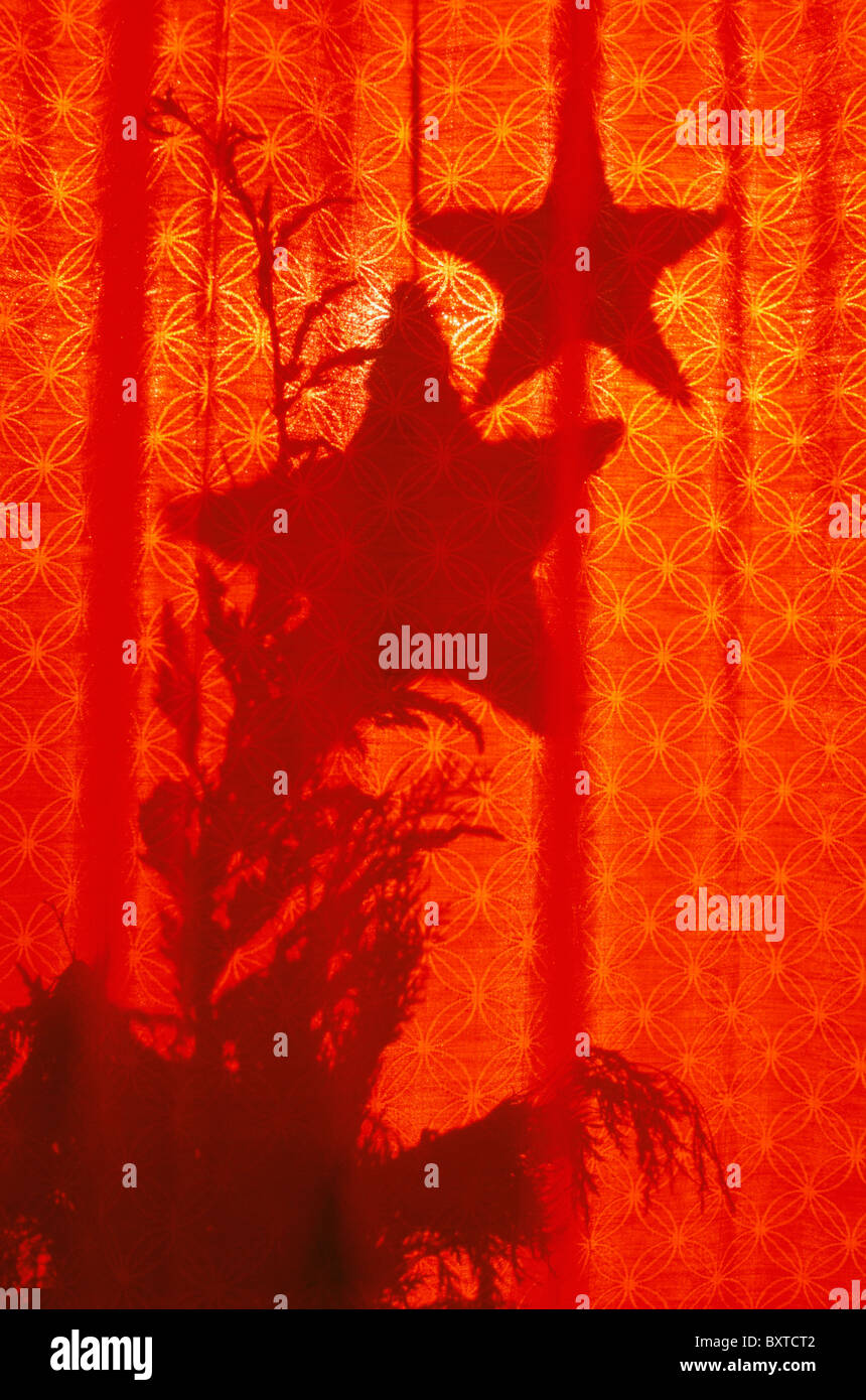 Red curtain stars on hi-res stock photography and images - Alamy