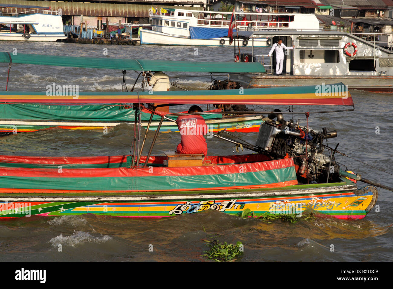 Long tail cargo boat hi-res stock photography and images - Alamy