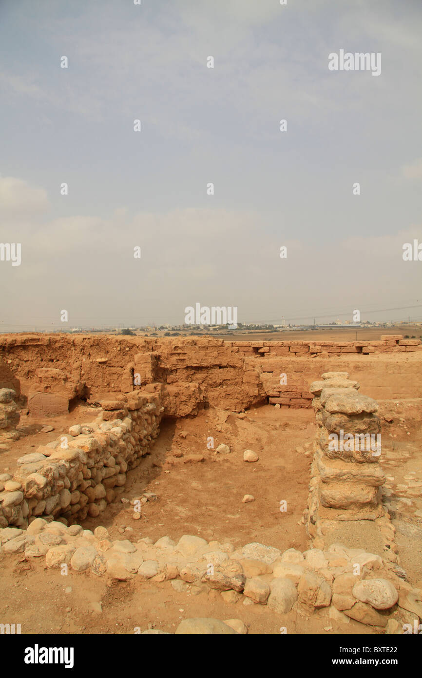Israel, Negev, Tel Beer Sheba, UNESCO World Heritage Site, remaims of a ...