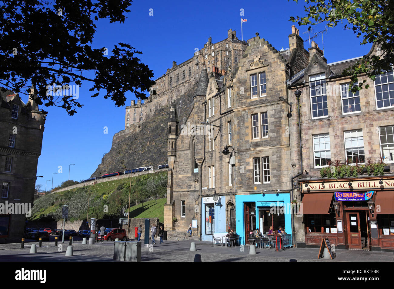Edinburgh grassmarket autumn hi-res stock photography and images - Alamy