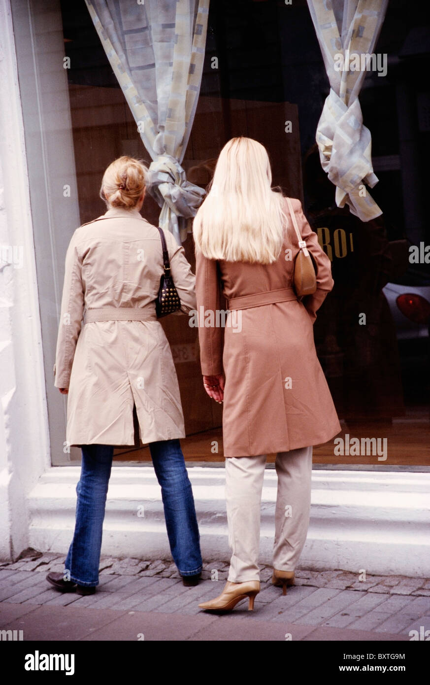 Icelandic shopping hi-res stock photography and images - Alamy