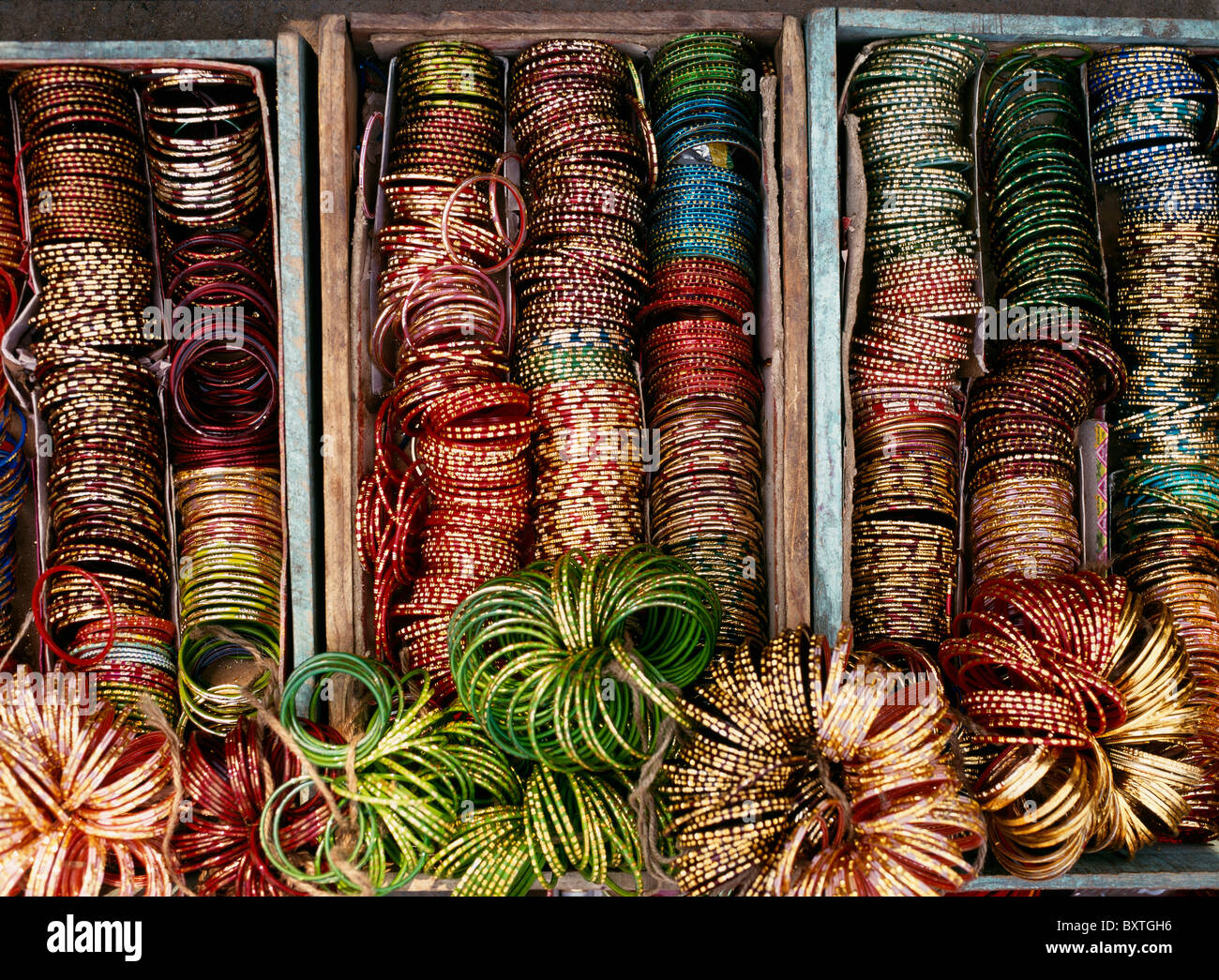 Colorful bangles closeup hi-res stock photography and images - Alamy