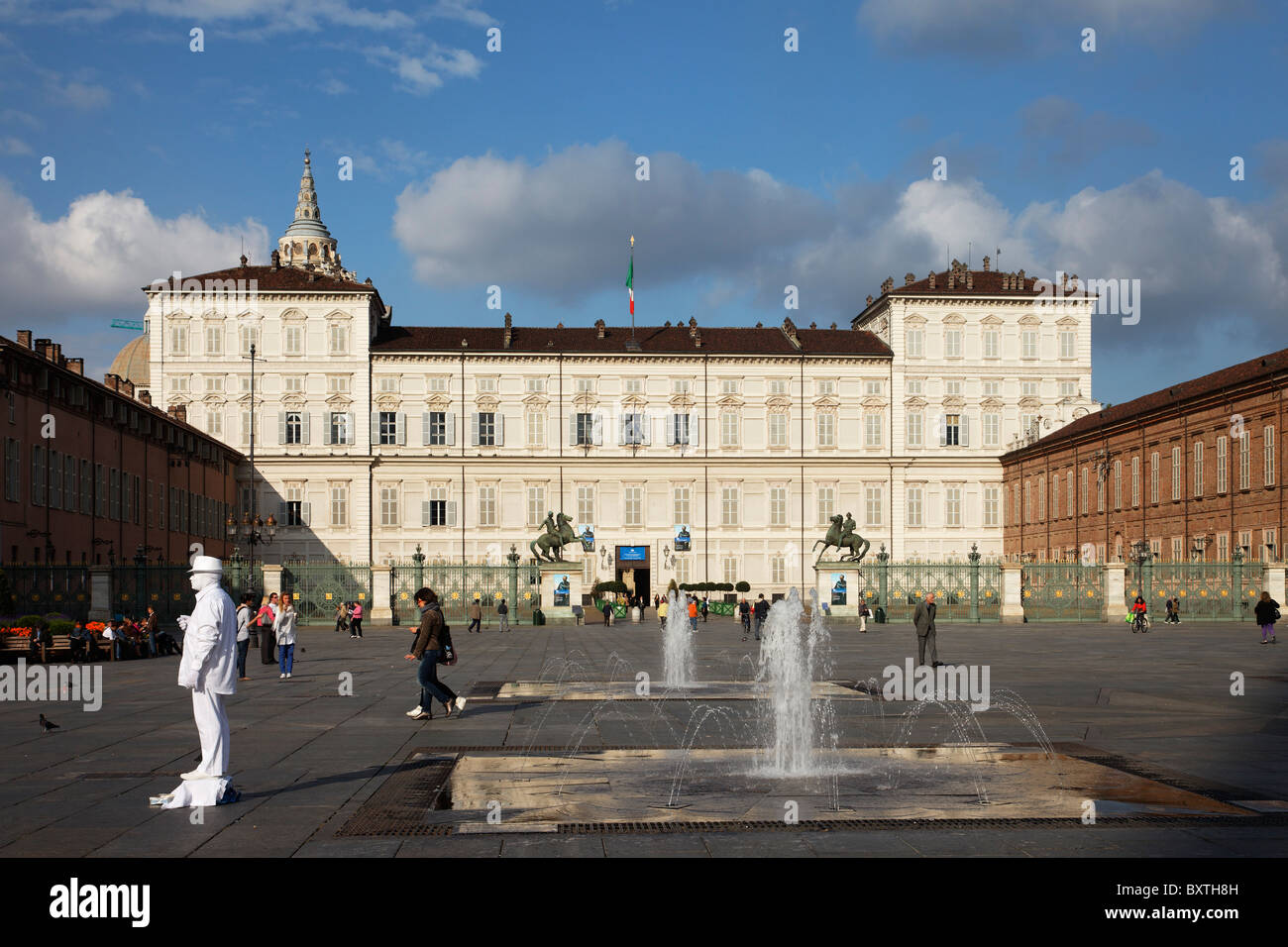 Palazzo Reale, Piazza Castello, Turin, Piedmont, Italy Stock Photo - Alamy