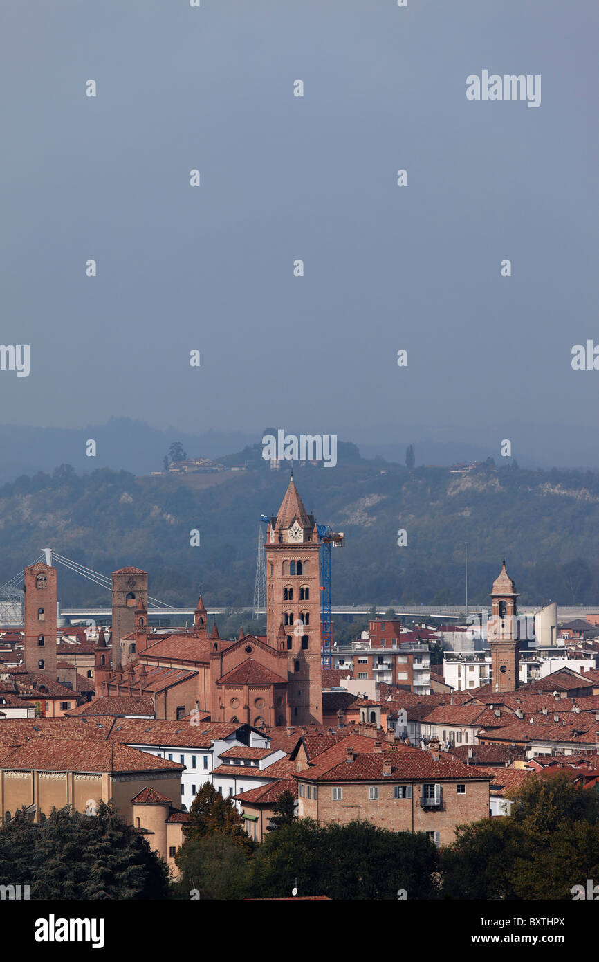 Duomo San Lorenzo, Alba, Langhe, Piedmont, Italy Stock Photo - Alamy
