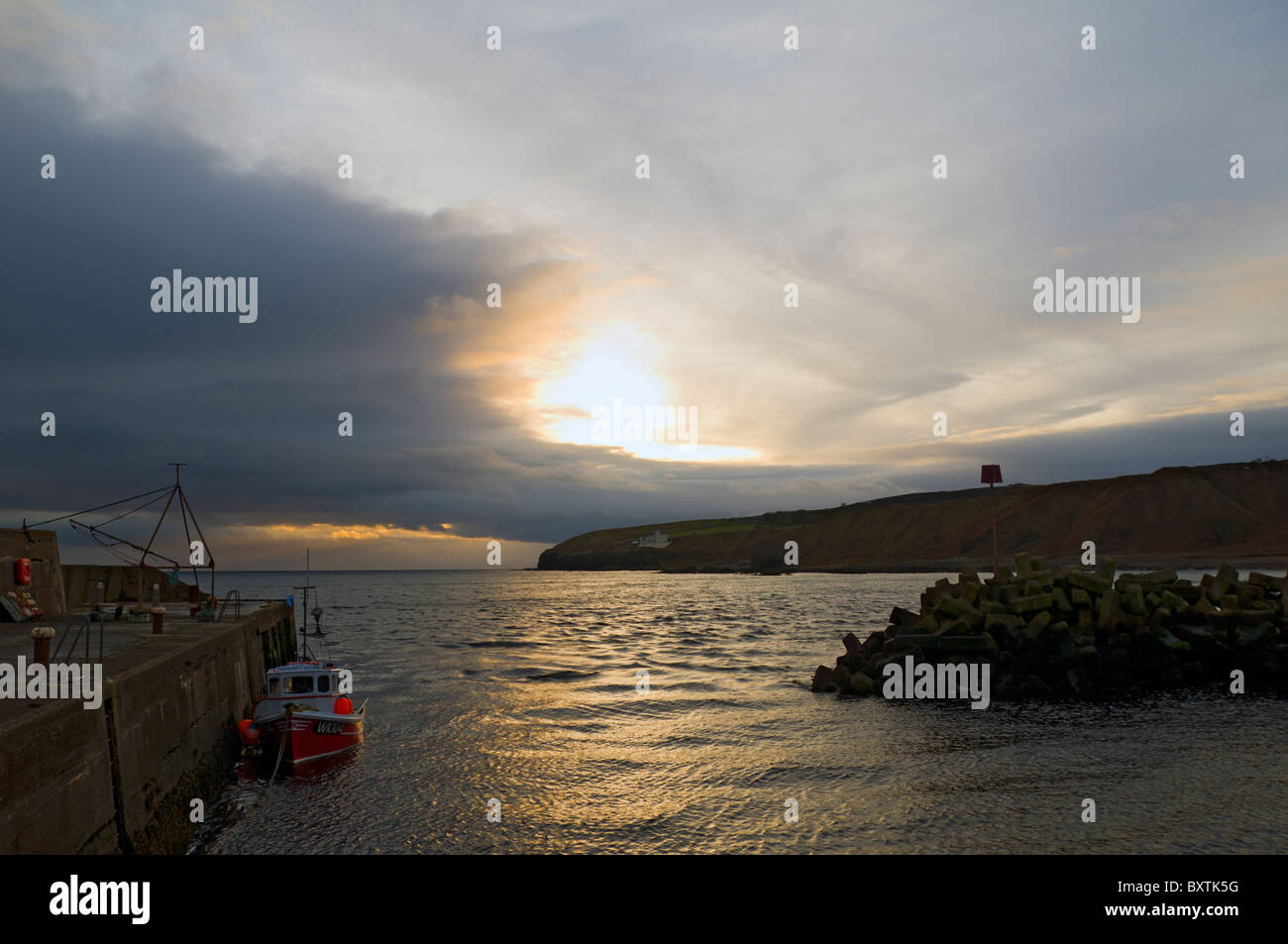 Dunbeath harbour hi-res stock photography and images - Alamy
