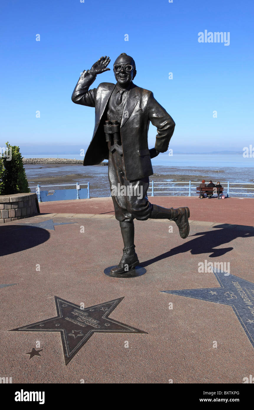 Lancashire, Morecambe, The Eric Morecambe Memorial Statue Stock Photo ...