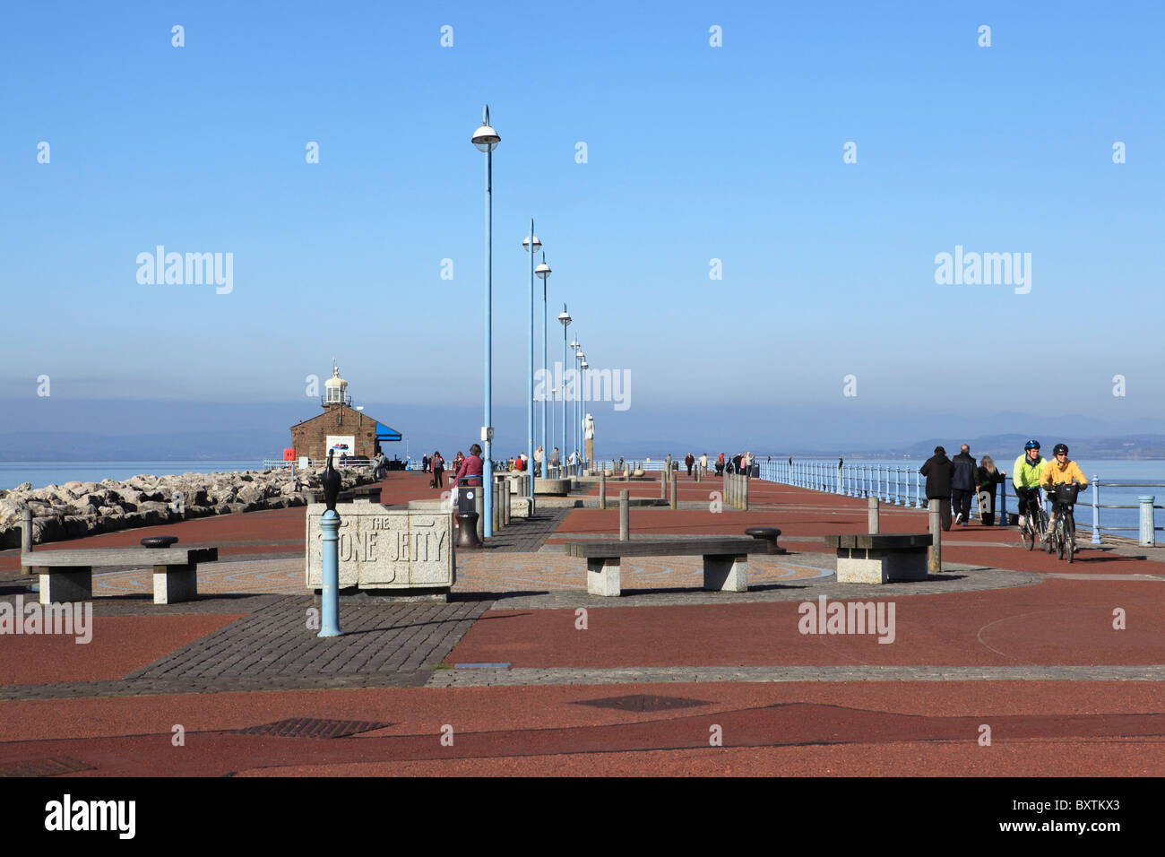Jetty stone hi-res stock photography and images - Alamy