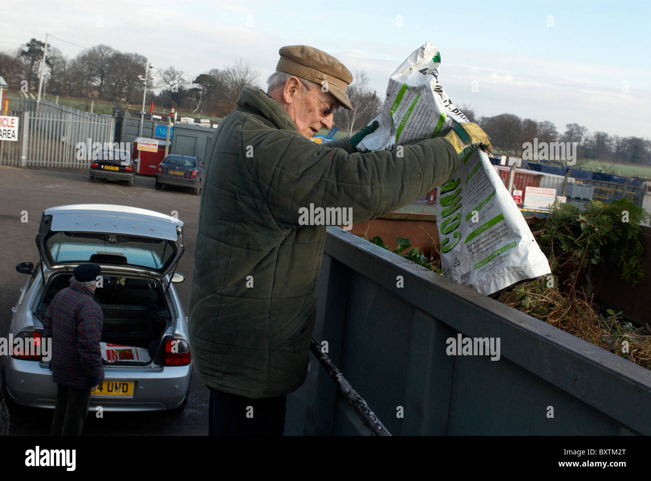 Man emptying sack hi-res stock photography and images - Alamy