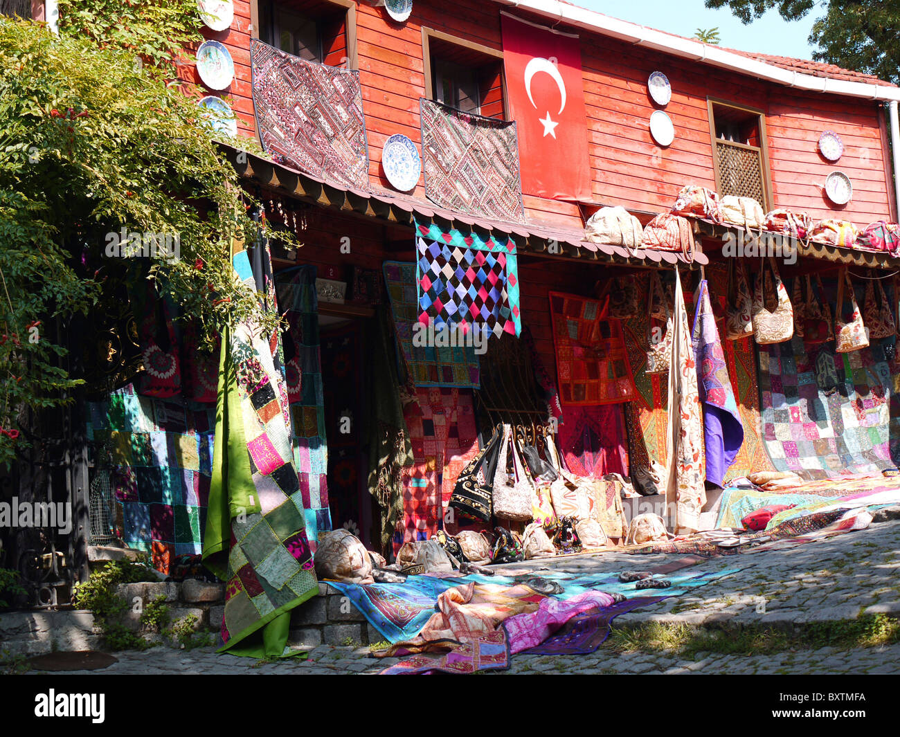 Selling rugs hi-res stock photography and images - Alamy