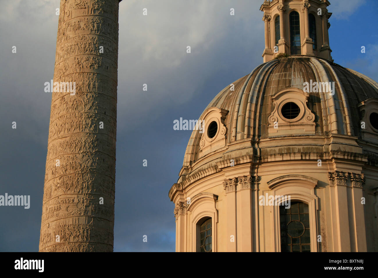 Trajan's column battle detail hi-res stock photography and images - Alamy