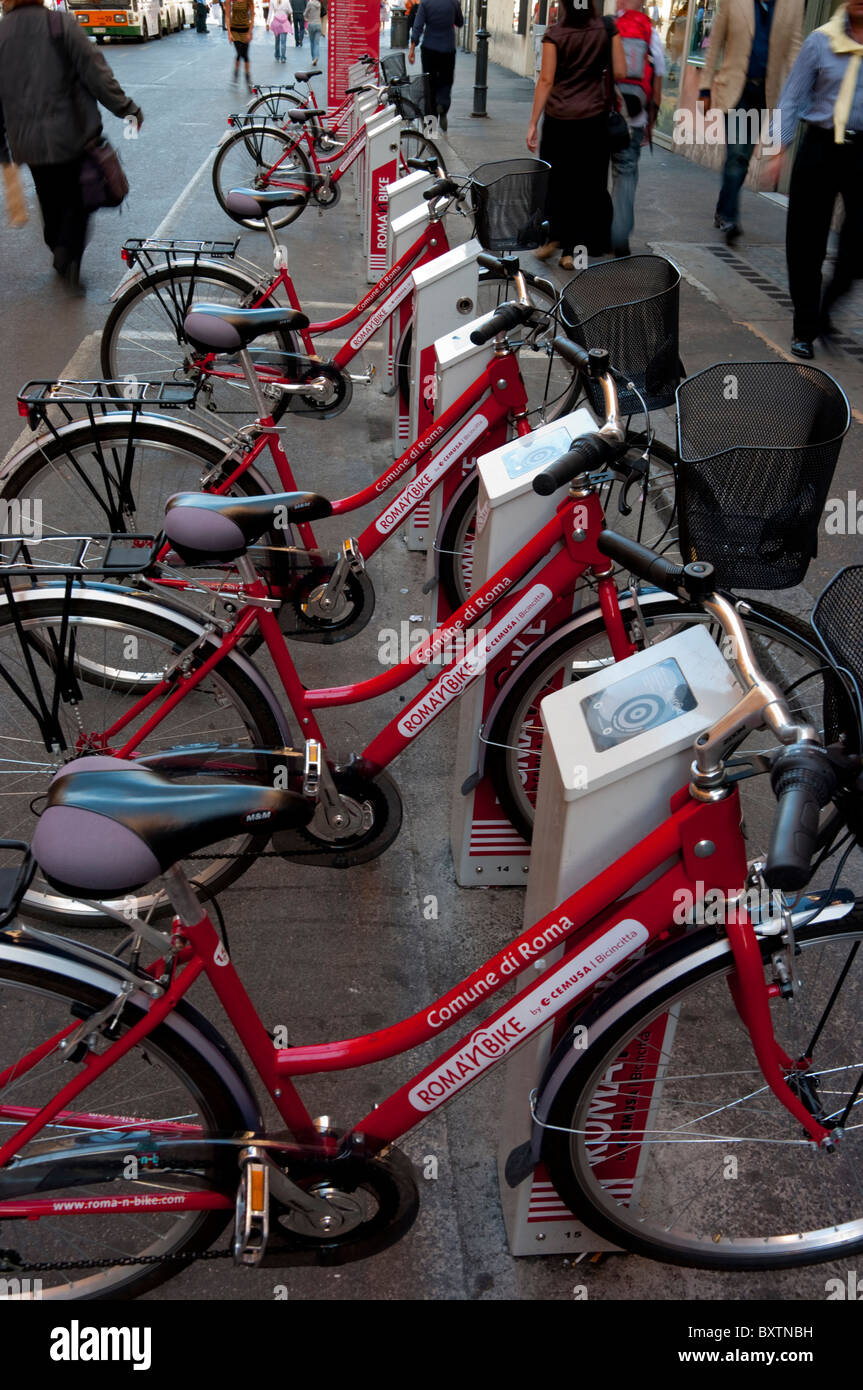 Environmental green city bicycles for hire hi-res stock photography and ...