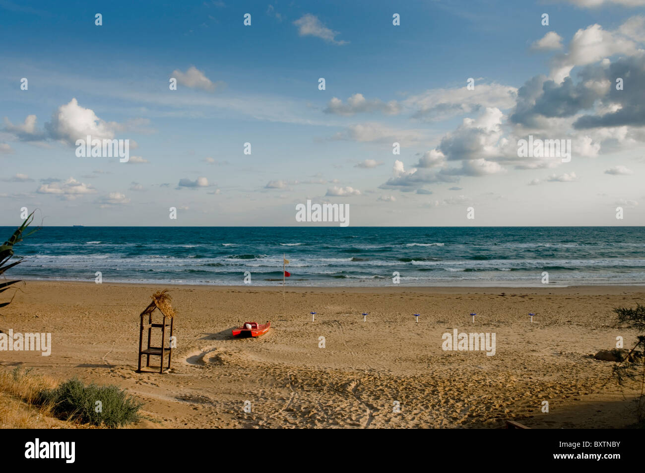 Gargano peninsula beach hi-res stock photography and images - Alamy