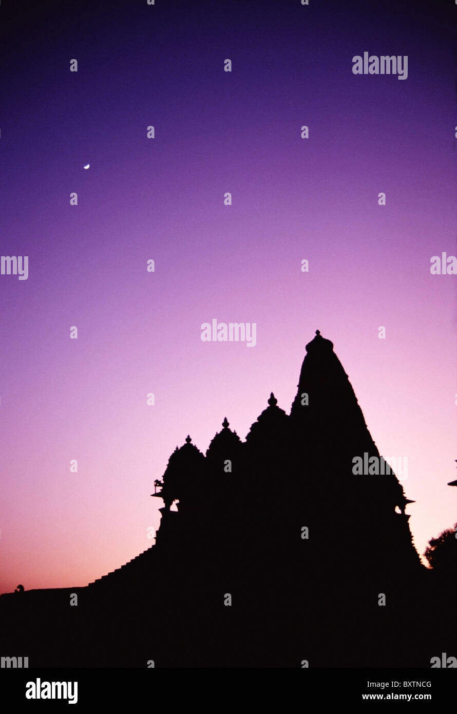 Khajuraho temples sunset hi-res stock photography and images - Alamy