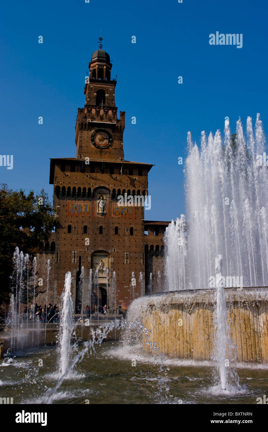 Milan castle hi-res stock photography and images - Alamy