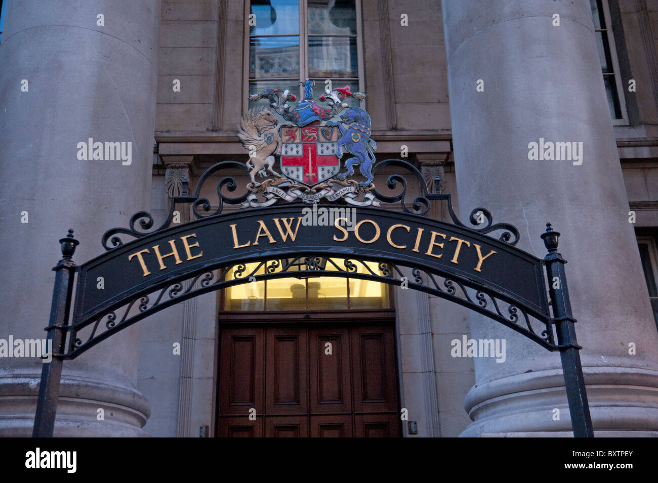 The law society hi-res stock photography and images - Alamy