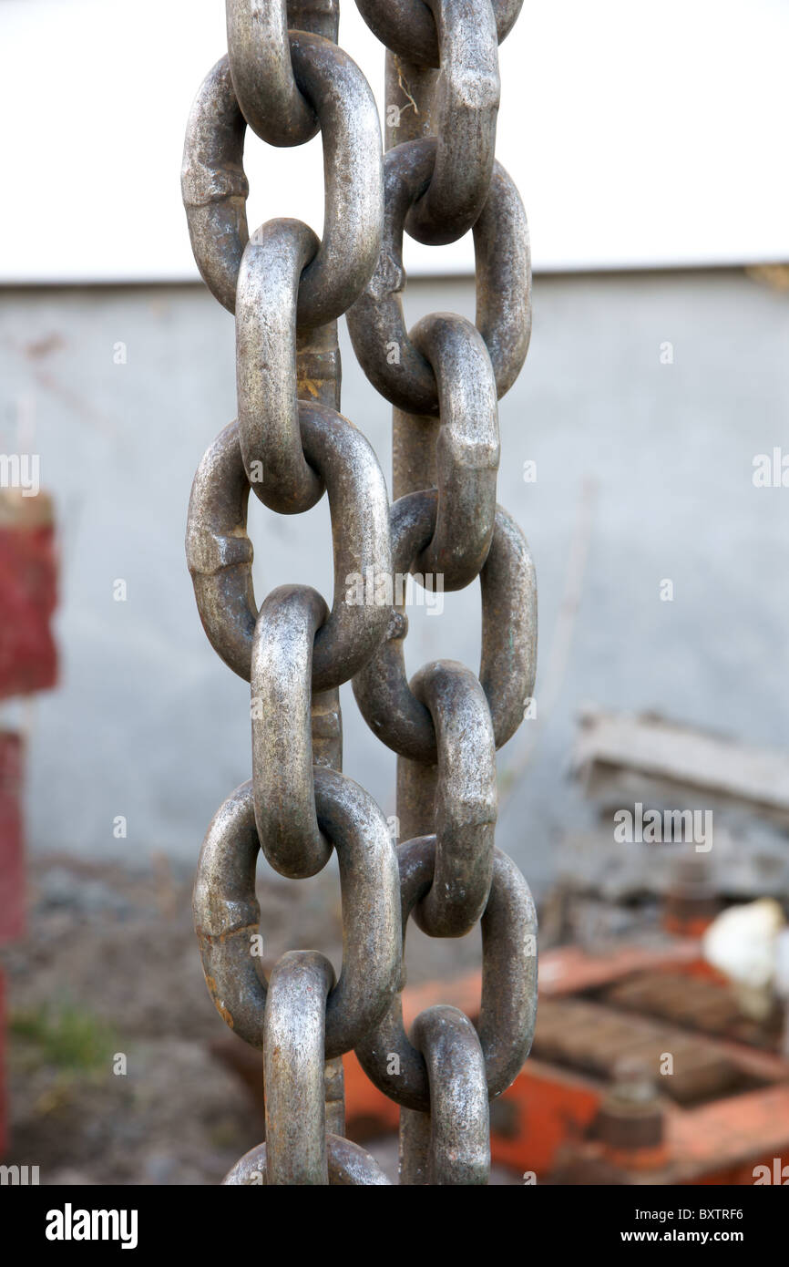 Chain metal hi-res stock photography and images - Alamy