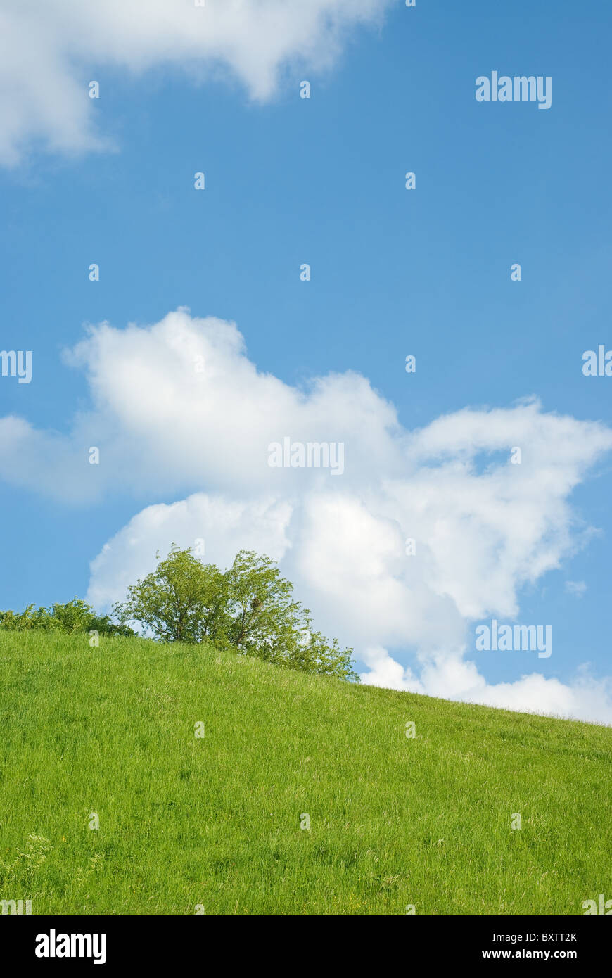 Hill slope scenery hi-res stock photography and images - Alamy